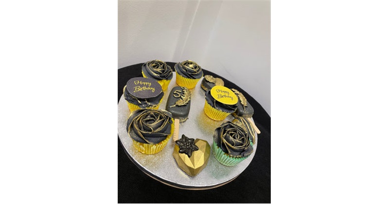 Drake Themed Cupcakes | Drake Themed Cupcakes | Caker Street