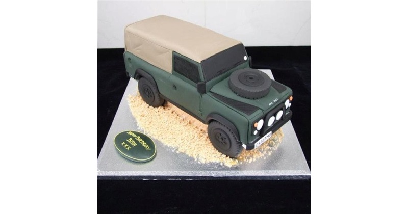 Land Rover Badge Cake | Caker Street