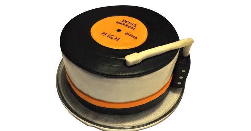 vinyl cake | Birthday Cake | Caker Street