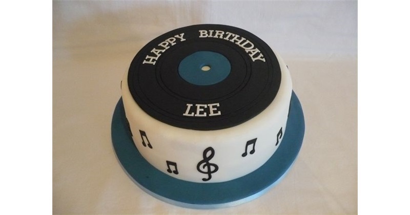 Vinyl record cake | Birthday Cake | Caker Street